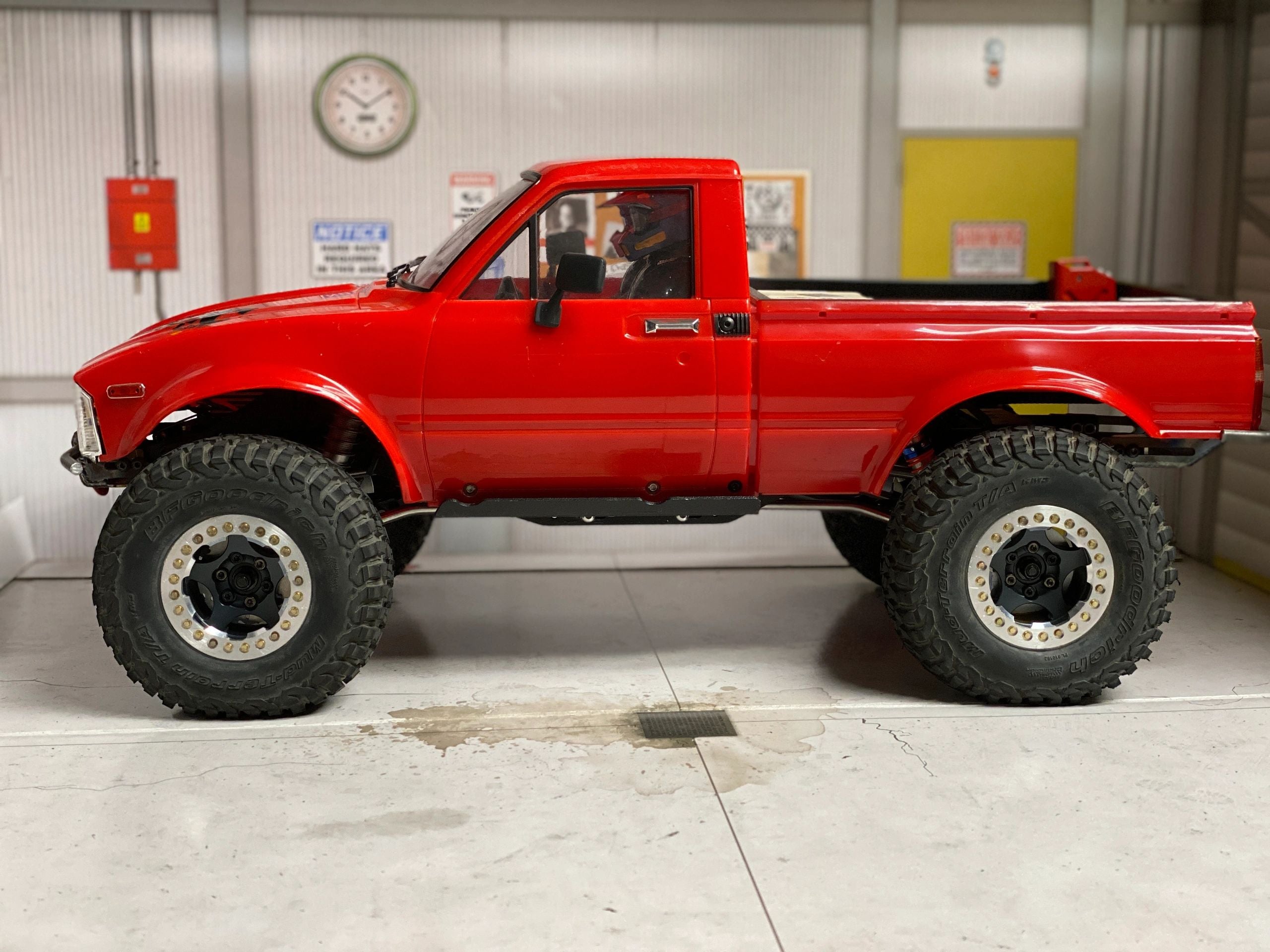 HARDBODY SLIDERS OLD STYLE – iercscalerparts