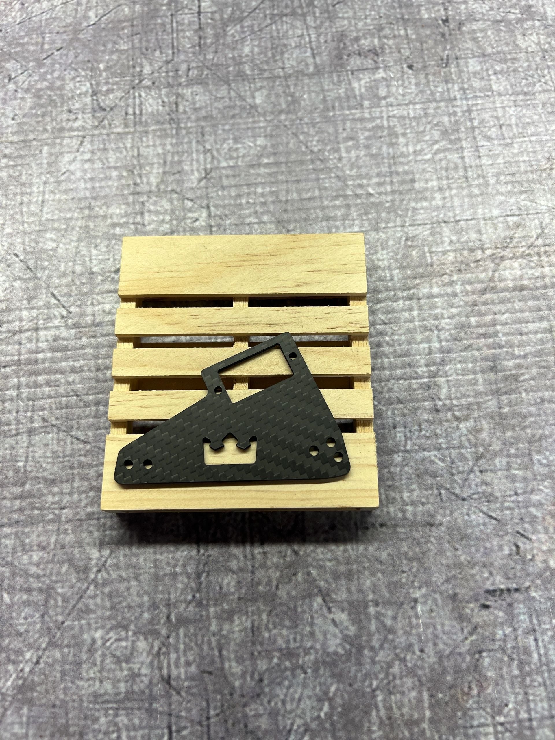 MICRO SERVO SIDE MOUNT PLATE – iercscalerparts